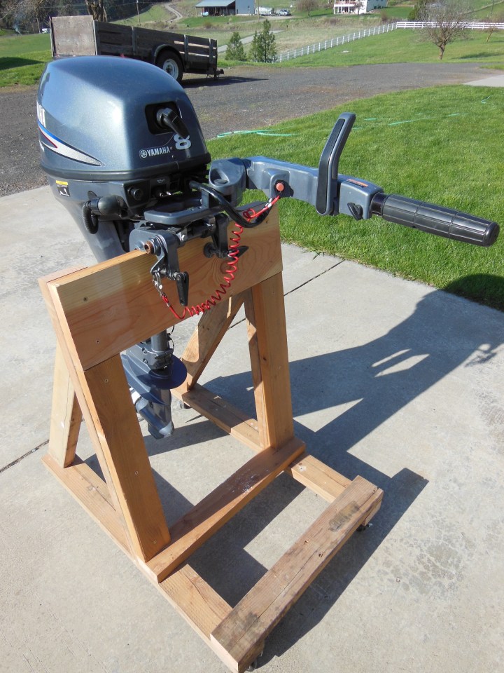 Turn Scrap Lumber into an Outboard Motor Stand – The $tingy Sailor