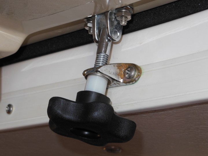 Ergonomic Hatch Dog Knobs – The $tingy Sailor