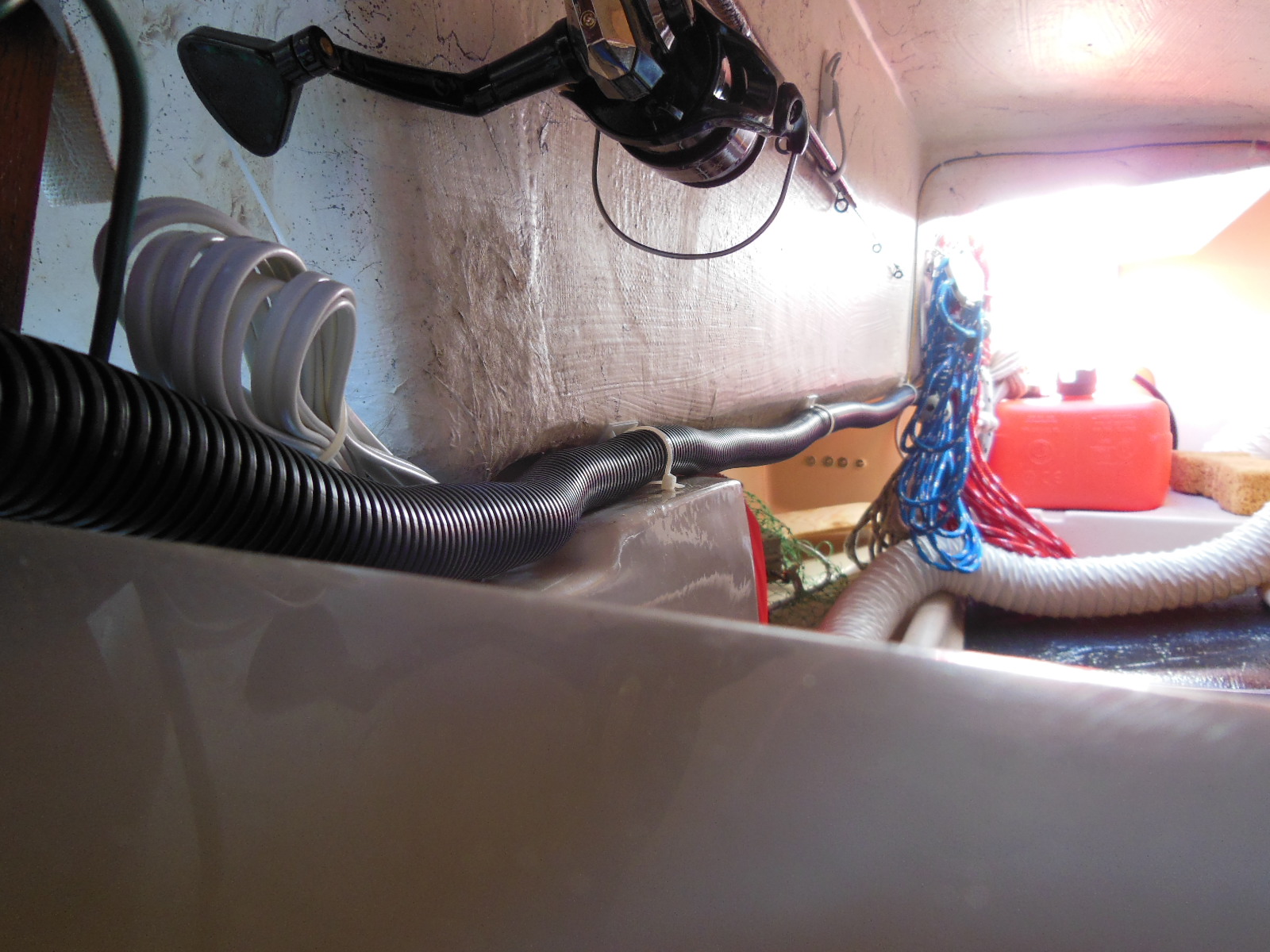 How to Completely Rewire Your Sailboat – The $tingy Sailor