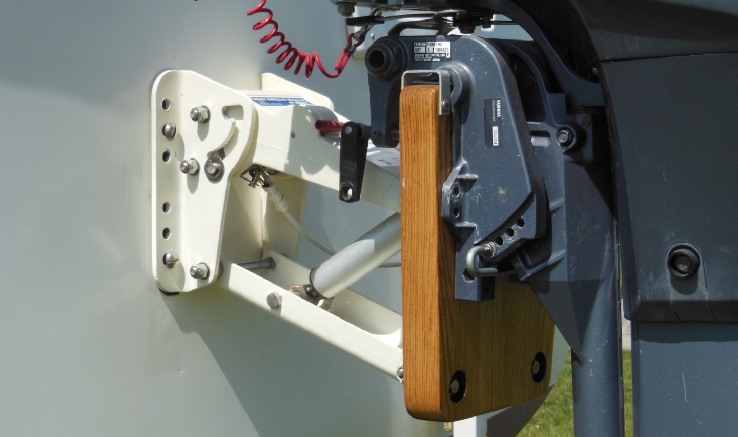Outboard motor – The $tingy Sailor