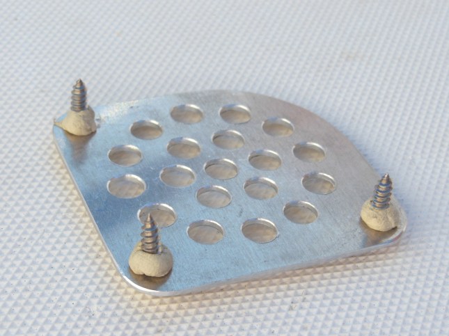 Make These DIY Cockpit Scupper Grates – The $tingy Sailor