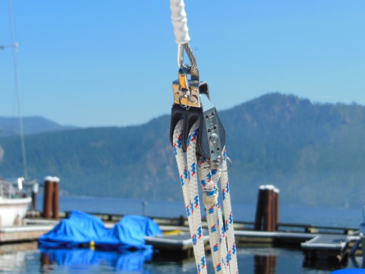 Upgrade Your Rig With a DIY Adjustable Backstay – The $tingy Sailor